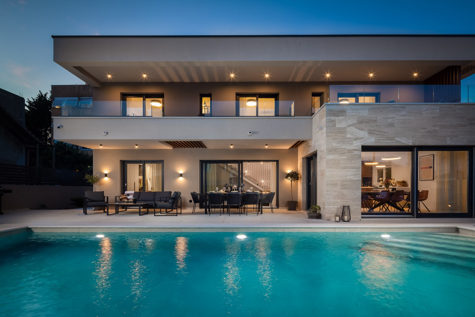 Villa Prima Kastel near Split for Rent - Best Price